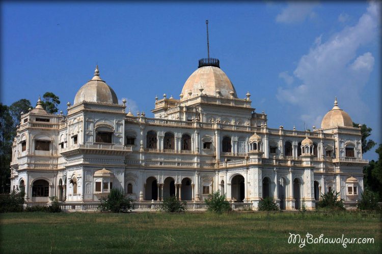 Pictures Gallery: Historical Palaces of the State of Bahawalpur